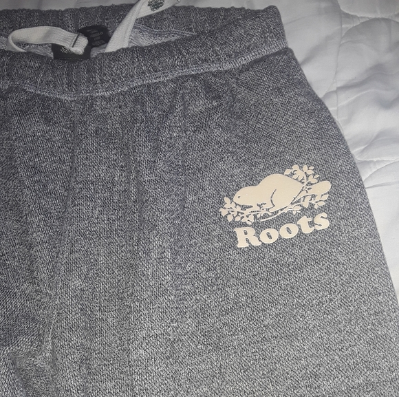 Roots | Pants | Brand New Roots Sweatpants | Poshmark